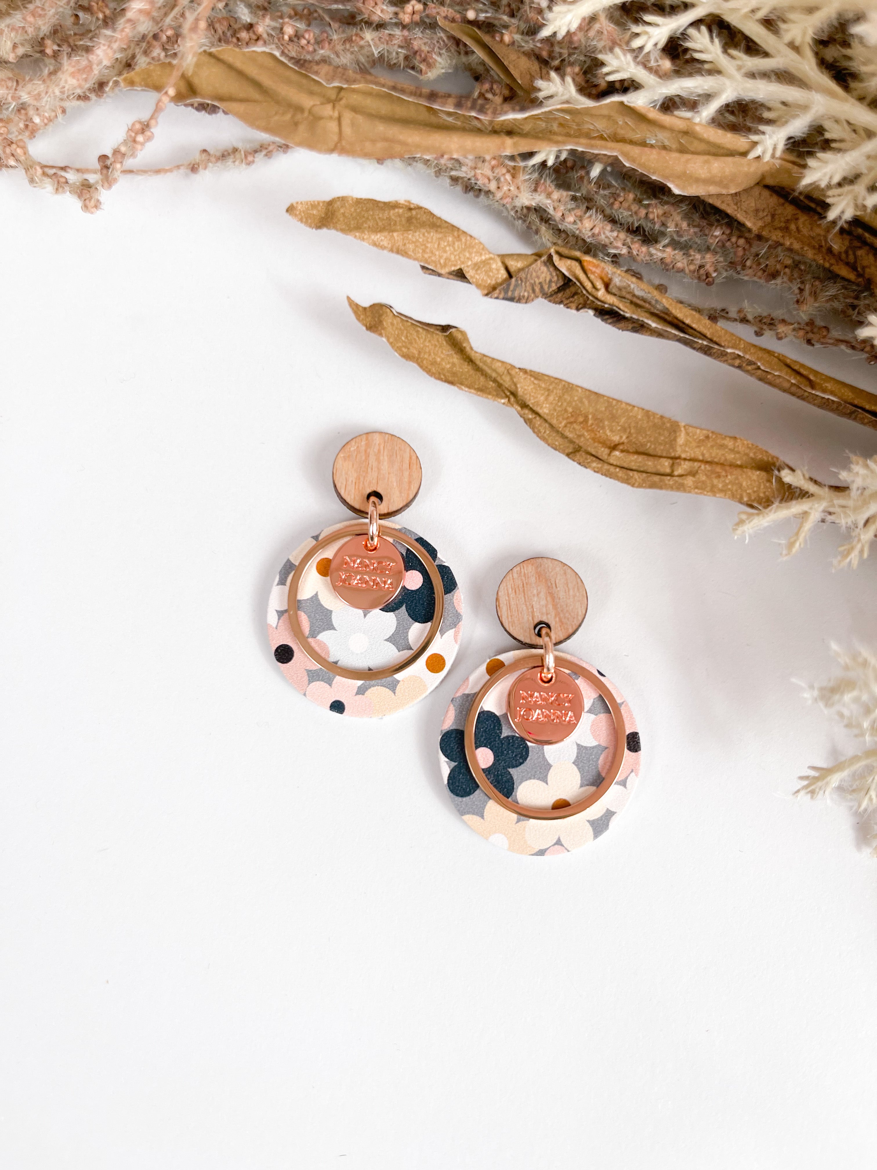 MINI FLOWER POWER – Nancy Joanna